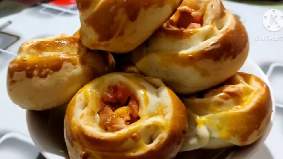 Рецепт булочек в духовке. Булочки с начинкой. Тесто для булочек