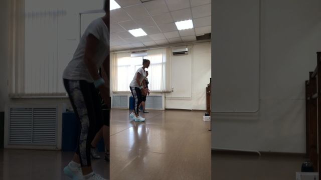 Тренировка на мышцы ног и ягодиц 2!