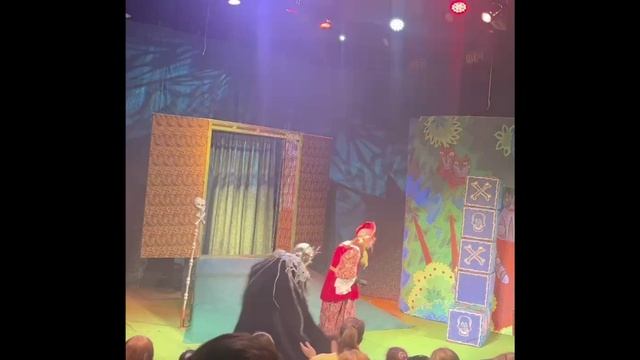 Рубрика «МОЙ ТЕАТРАЛЬНЫЙ АРХИВ №63» Сцены из спектакля «Царевна Лягушка» 04.05.2025г.