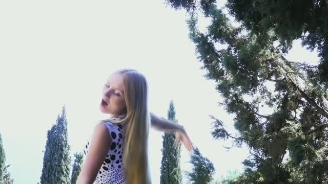 Виртуозная певица и педагог по вокалу Алина Герц "Mambo" Taki Rari" Yma Sumac. Уроки вокала онлайн