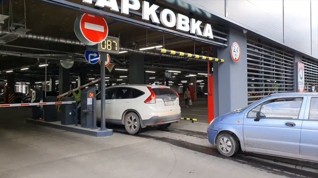 Парковочная система RPS.ТЦ «Столица», Москва, Солнцевский просп., 21. Въезд (1)