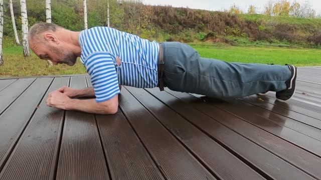 4 серия. Деды крышуют район | Сериал "Деды навсегда"