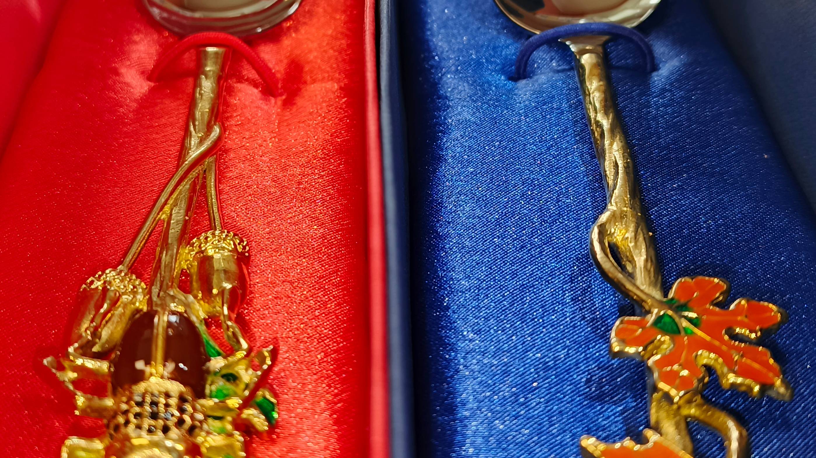 Подарочная коробка для ложечки