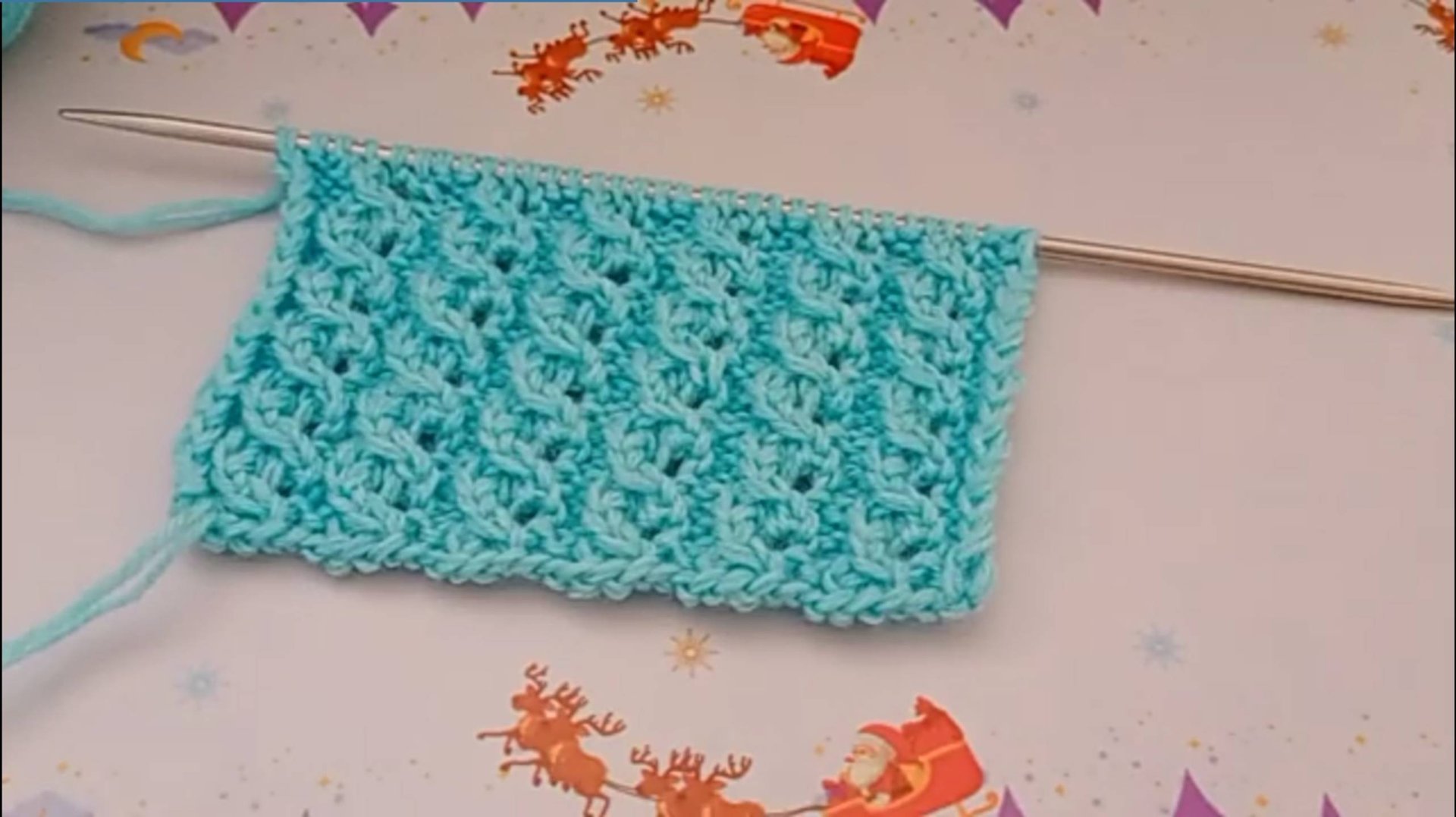 Очень симпатичный узор спицами.