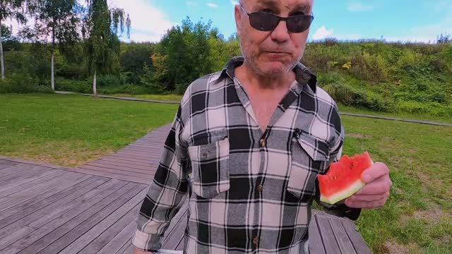 15 серия. Хулиган из СССР и явление Остапа | Сериал "Деды навсегда"