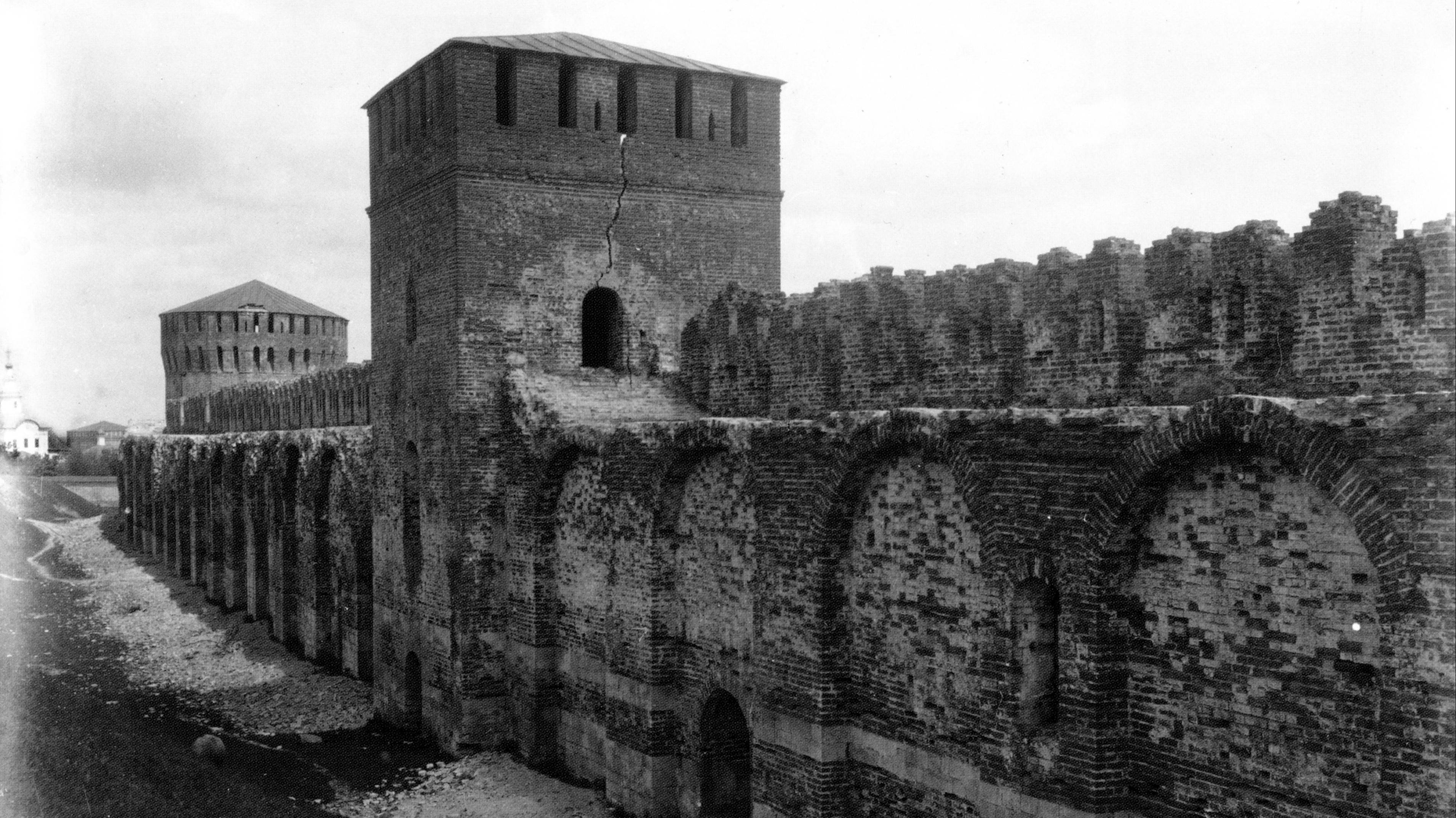 Смоленская Крепость. Башня Зимбулка