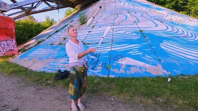 11 серия. Деды, Бабушка и Внучки | Сериал "Старики во Вселенной - 2023"