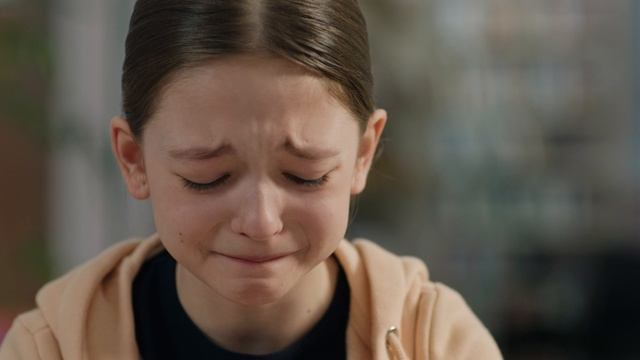 8 مارس
(AR 8 марта)
درس سينمائي رقم36: المراقبة والانتباه