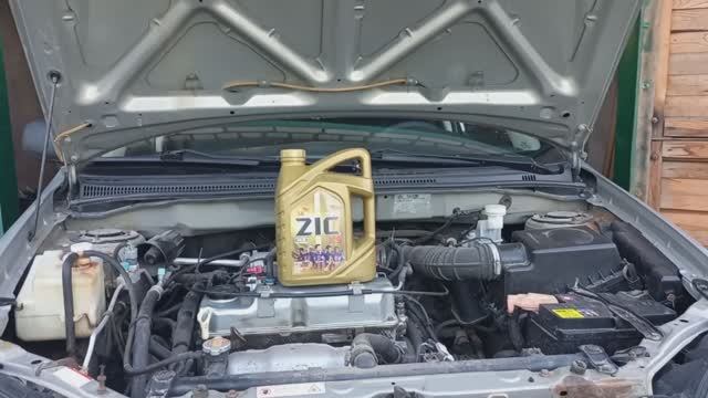 Замена масла в автомобиле BYD F3 (Mitsubishi Lancer 9) 2011г