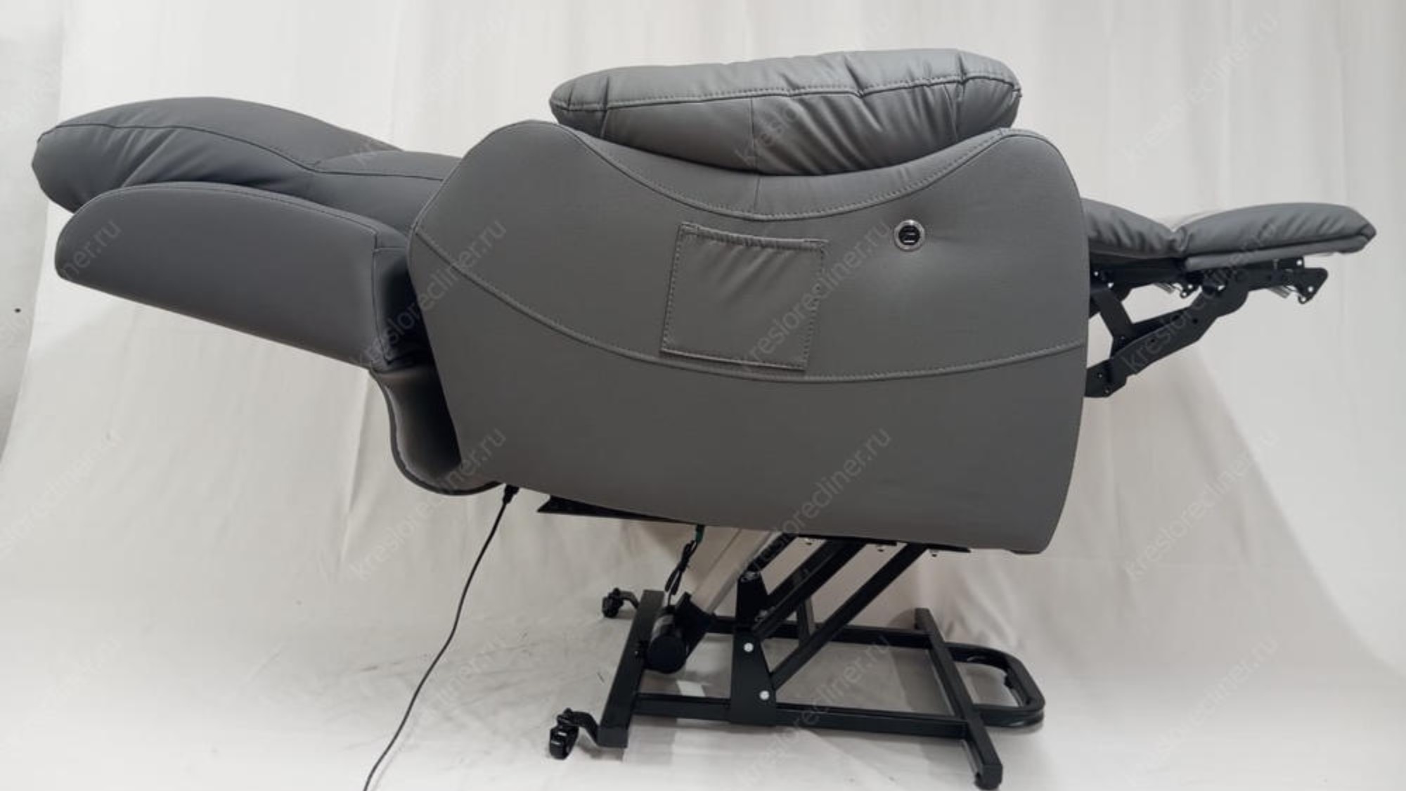 Трёхмоторное кресло-реклайнер для наращивания ресниц Милан в экокоже Grifon 15 с подъёмным механизмо