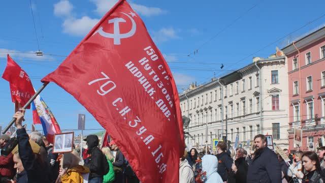 80-летие Великой Победы! Бессмертный полк 9 мая 2025 года в Санкт-Петербурге. Шествие по Невскому.