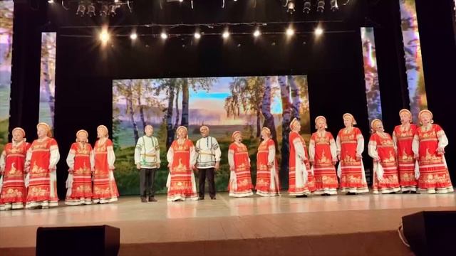 Народный хор русской песни «Радоница» - «Мать Россия»