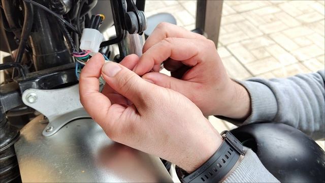 motoland legend: доработка света, при включении дальнего теперь ближний не тухнет