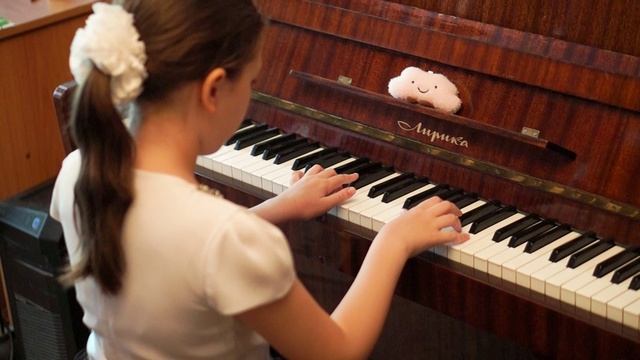 И.С. Бах — Прелюдия Ре минор.  Клементи — Сонатина Соль мажор, соч.36 №2