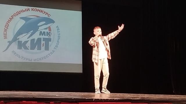 Елисей Урманов - Небо за нас