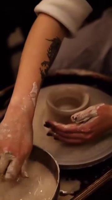 Когда позвали месить глину #Shorts