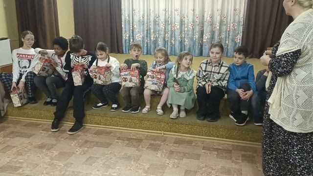 Вручение подарков 25 февраля 2025.mp4