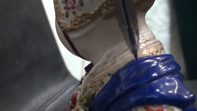 Два фарфоровых бюста Мейсен 19 века и Дрезден начало 20 века в супер состоянии на продажу