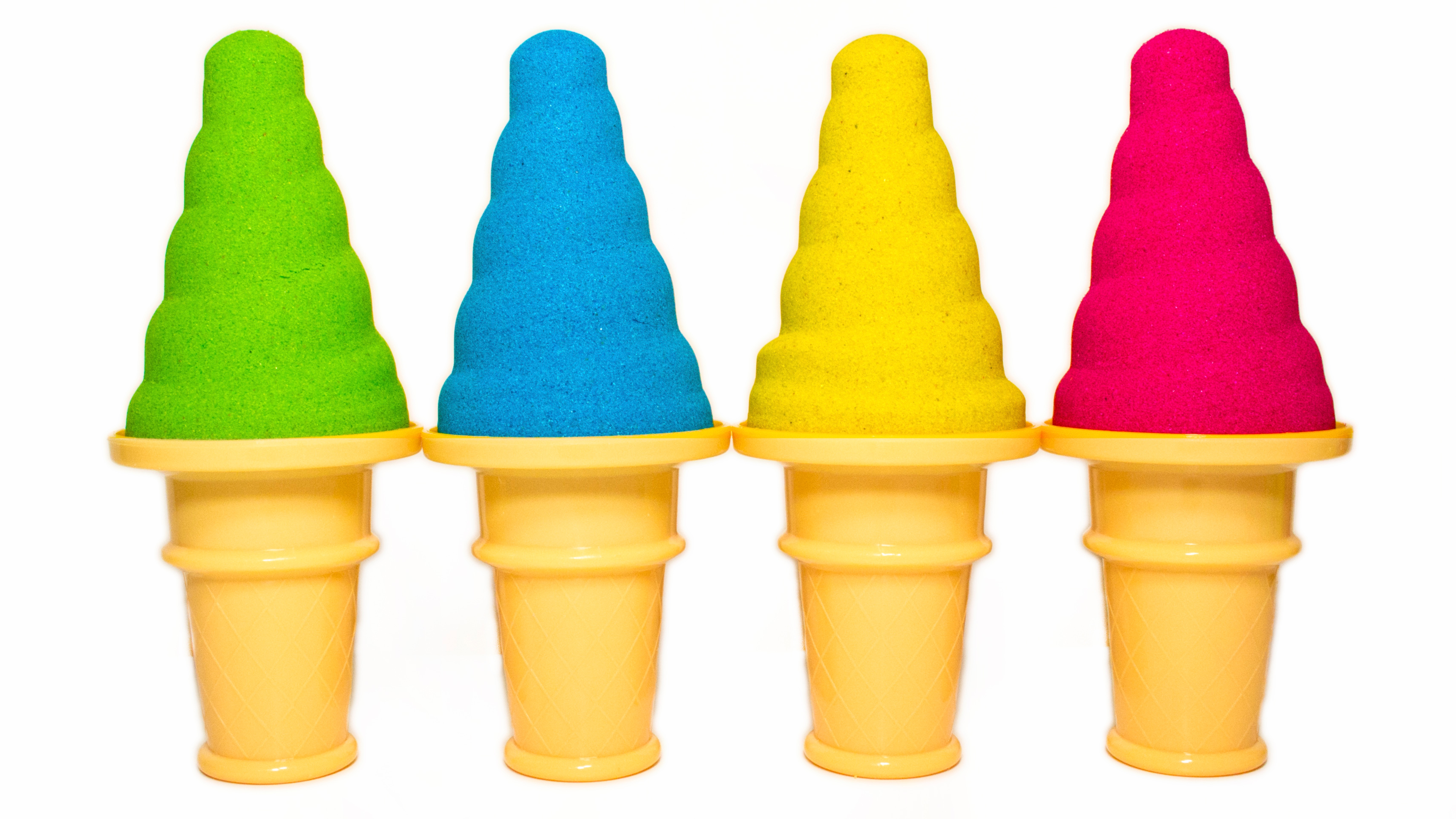 УЧИМ ЦВЕТА - МОРОЖЕНОЕ из КИНЕТИЧЕСКОГО Песка с ИГРУШКАМИ из мультиков МИМИМИШКИ ФИКСИКИ и другие