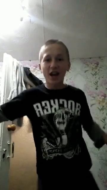 "Я несу фигню пон"