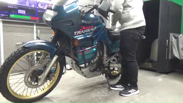 Мотоцикл турист enduro Honda Transalp 400V (XL400V) ND06 Crosstourer Touring enduro пробег 23 т.км