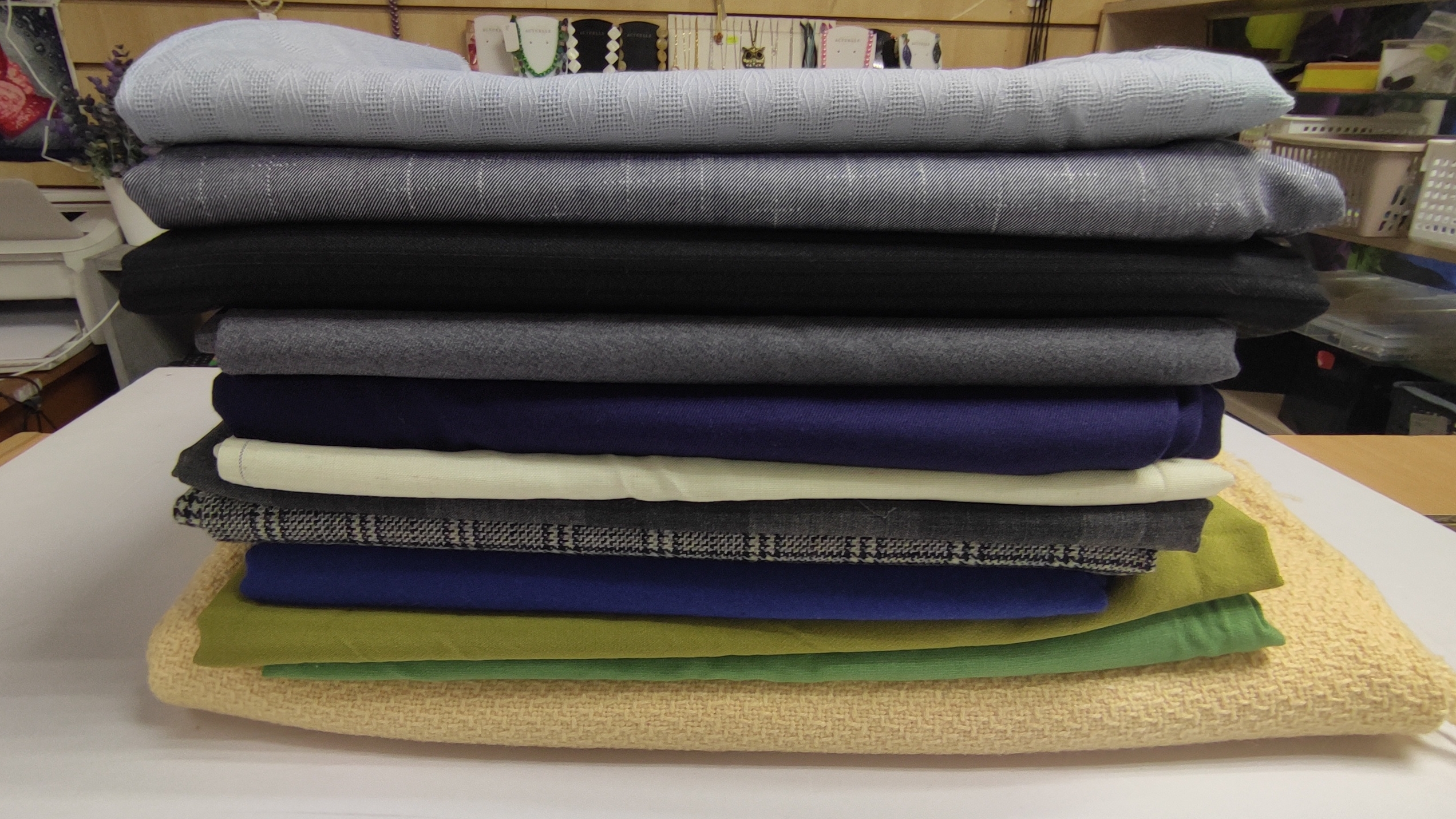 02.06.26 Новые костюмные ткани