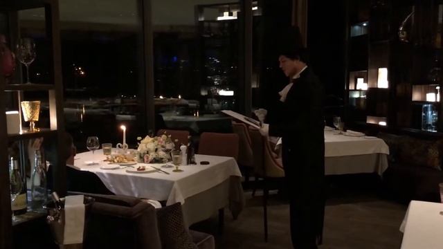 Как оригинально поздравить на годовщину свадьбы - сюрприз в Санкт-Петербурге от А.С. Пушкина