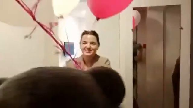 Как поздравить дочь с днём рождения в другом городе - 20 лет✨ Оригинальное поздравление в СПб