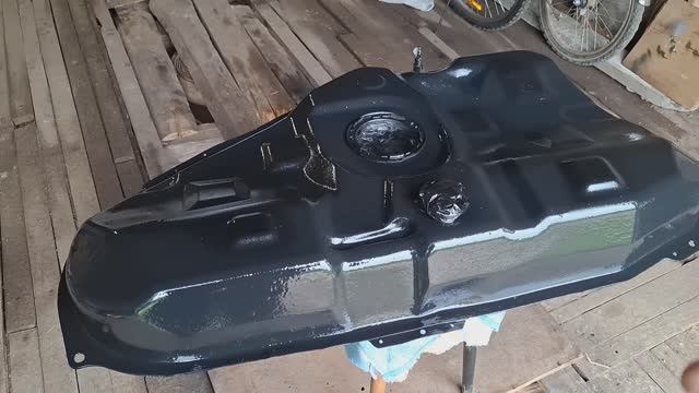 Почему Антигравий поднимает краску