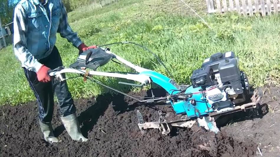 ФРЕЗЫ 9 штук ПРОБУЕМ на МОТОБЛОКЕ