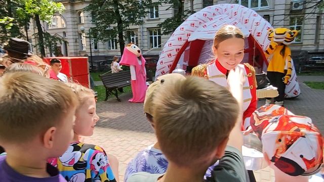 ЧЕМ ЗАНЯТЬ РЕБËНКА В КАНИКУЛЫ ЛЕТОМ.