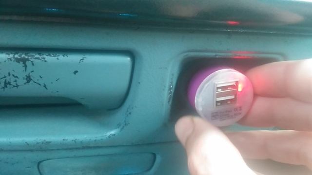 USB Зарядное устройство 12 v-24 v 3.1A двойной разъем