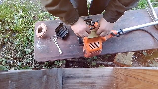 автомобильный фильтр на триммер бензокосилку не выкидывайте старый воздушный фильтр от автомобиля