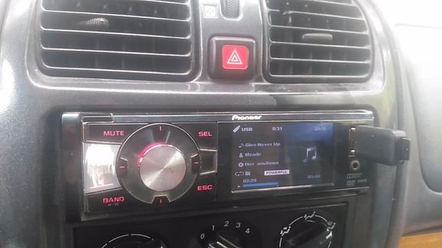Автомагнитола Pioneer DVH-780av с USB