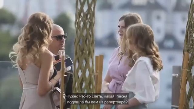 Ведущий Сергей Кравченко