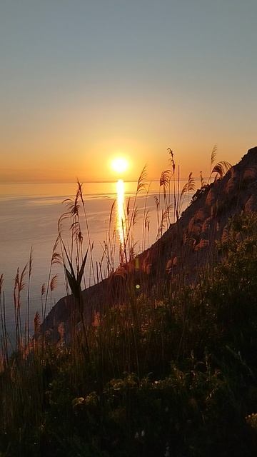 Майский морской закат в Анапе.