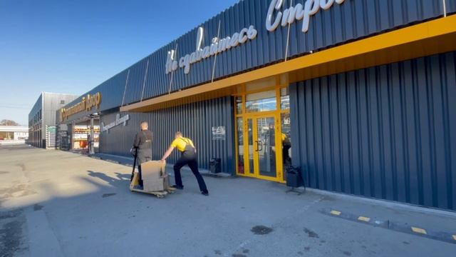 Доставим как угодно. Не сдавайтесь – стройтесь.