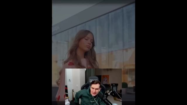 Братишкин смотрит Чадо из Ада часть 4