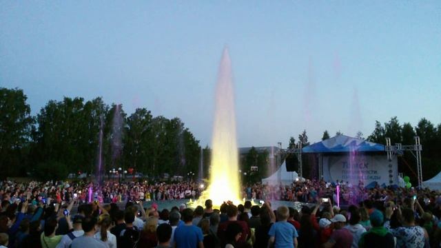 Светомузыкальный Фонтан Молодости. Томск