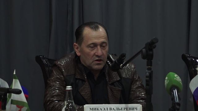 Приглашение в мир прекрасного  03 06 25 автор Хава Абадиева