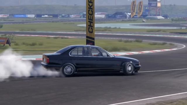 Дрифт на е34