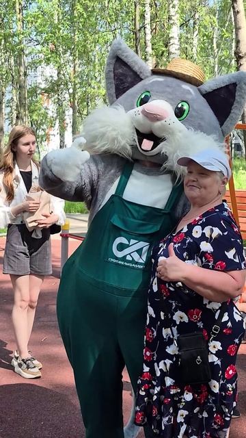 Наш праздничный променад в честь Дня защиты детей прошел в новом уютном сквере у ЖК Мотовилихинский