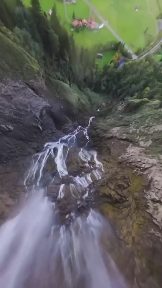 Свят Бог Всемогущий!