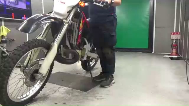 Мотоцикл внедорожный эндуро Honda CRM250AR рама MD32 модификация enduro байк гв 1999 пробег 7 т.км