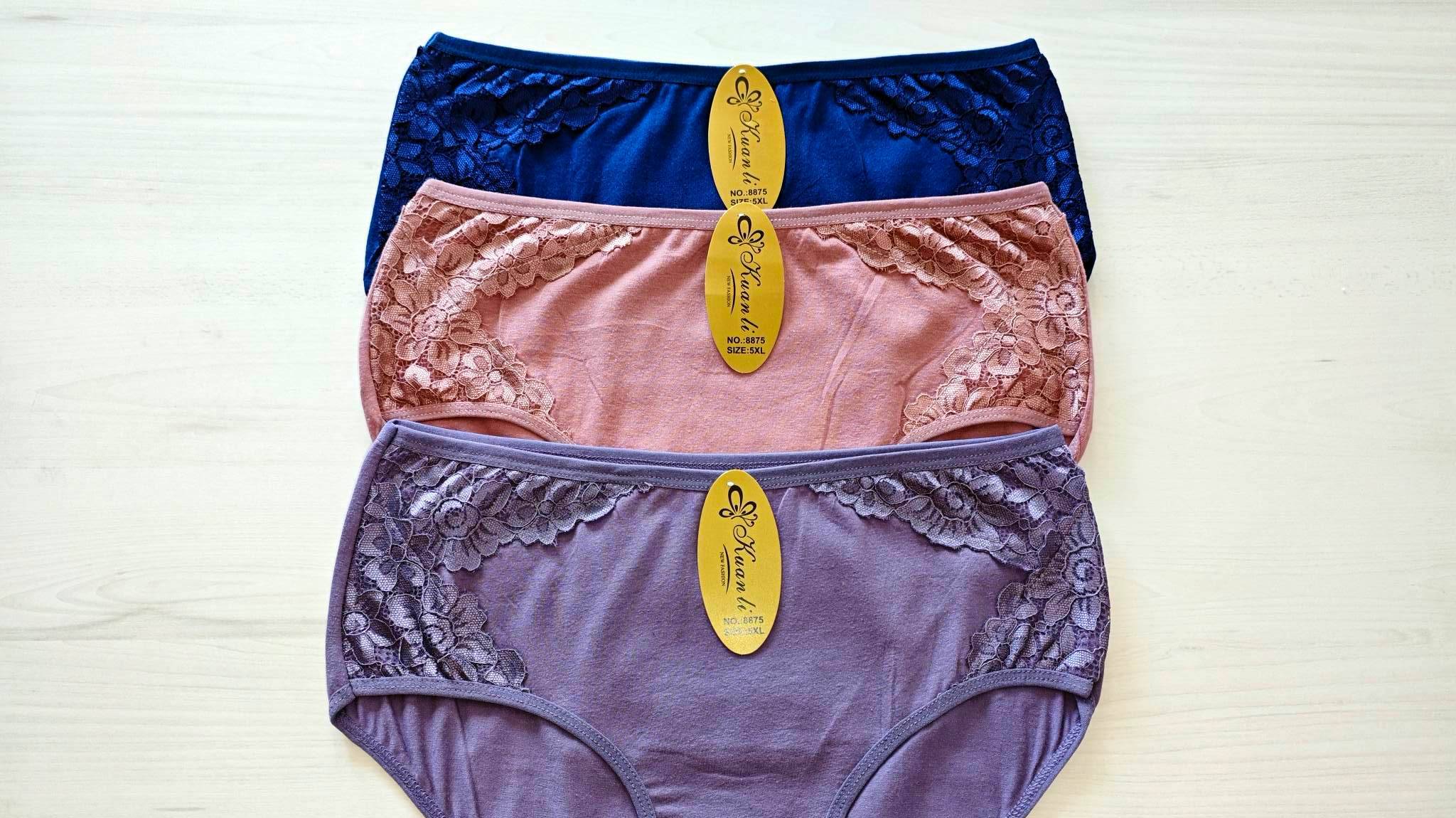 Набор трусиков с кружевами