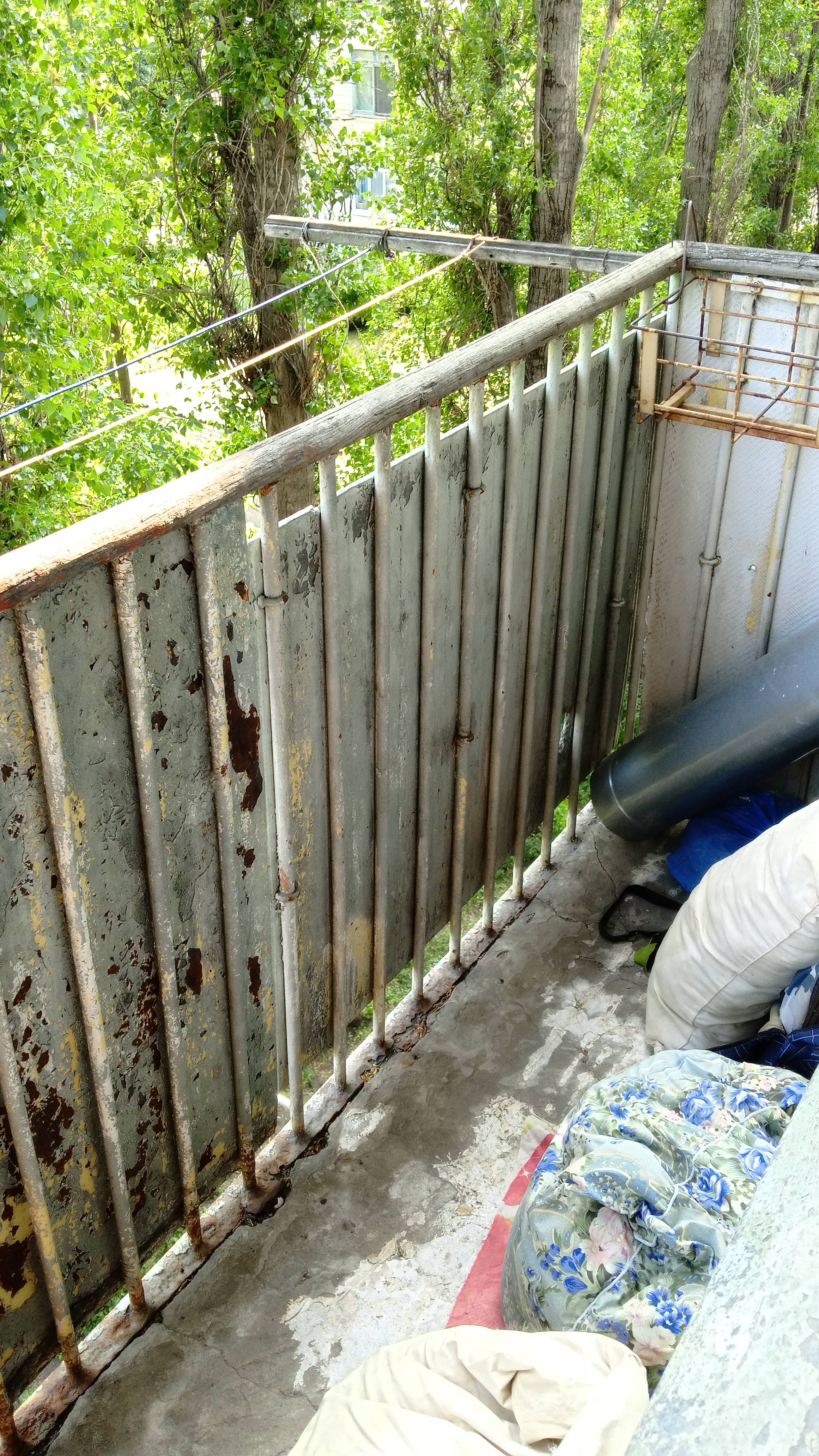 Продаю 2-комнатная квартира ПОД РЕМОНТ у парка в Воронеже