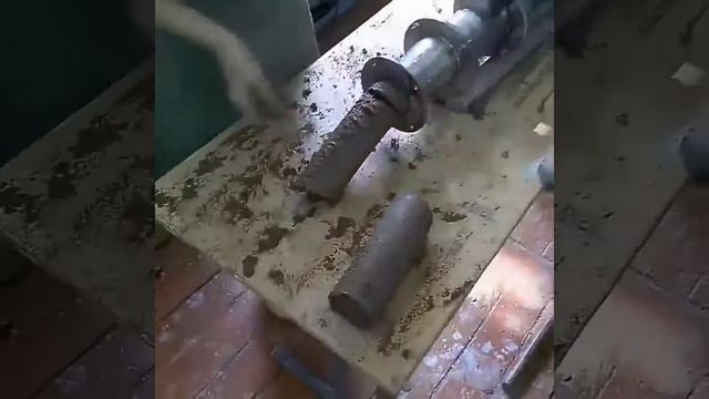 Видео работы в Кунгуре глиномялки Никодим 65 Турбо