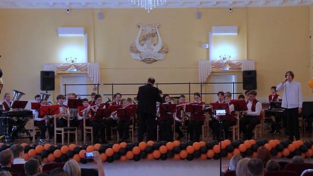 М. Фрадкин 
Е. Долматовский 
"Случайный вальс"