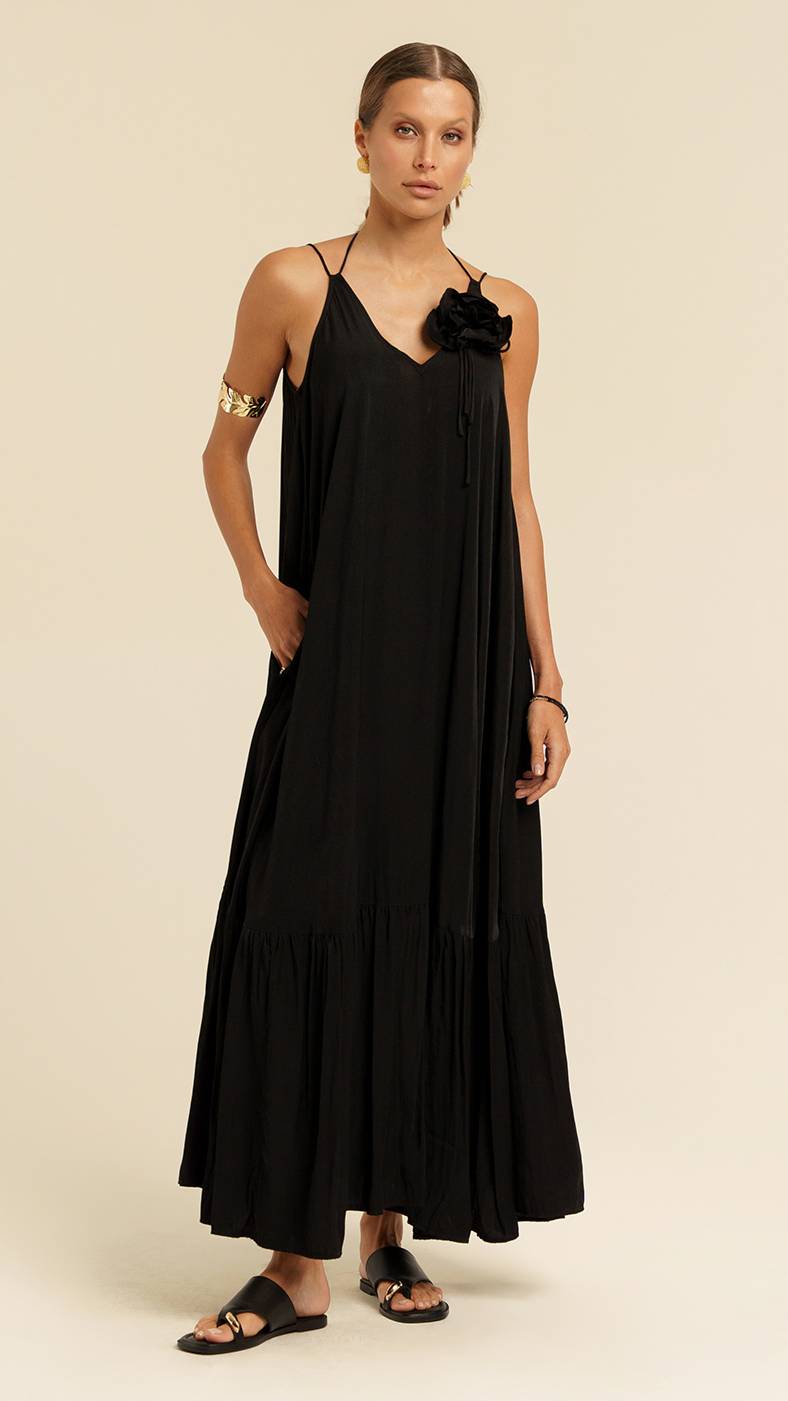 Стильные платья для солнечных прогулок 👉 deesses.by