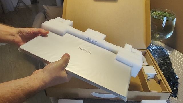 ноут VID_20250601_155430